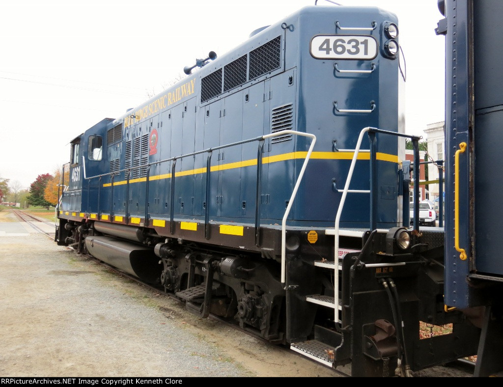 Blue Ridge Scenic Railway Train (GNRR 4631) (pic 4)